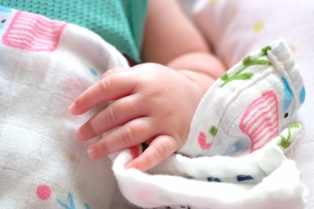 1-Month-Old Baby: Everything You Need to Know - May app
