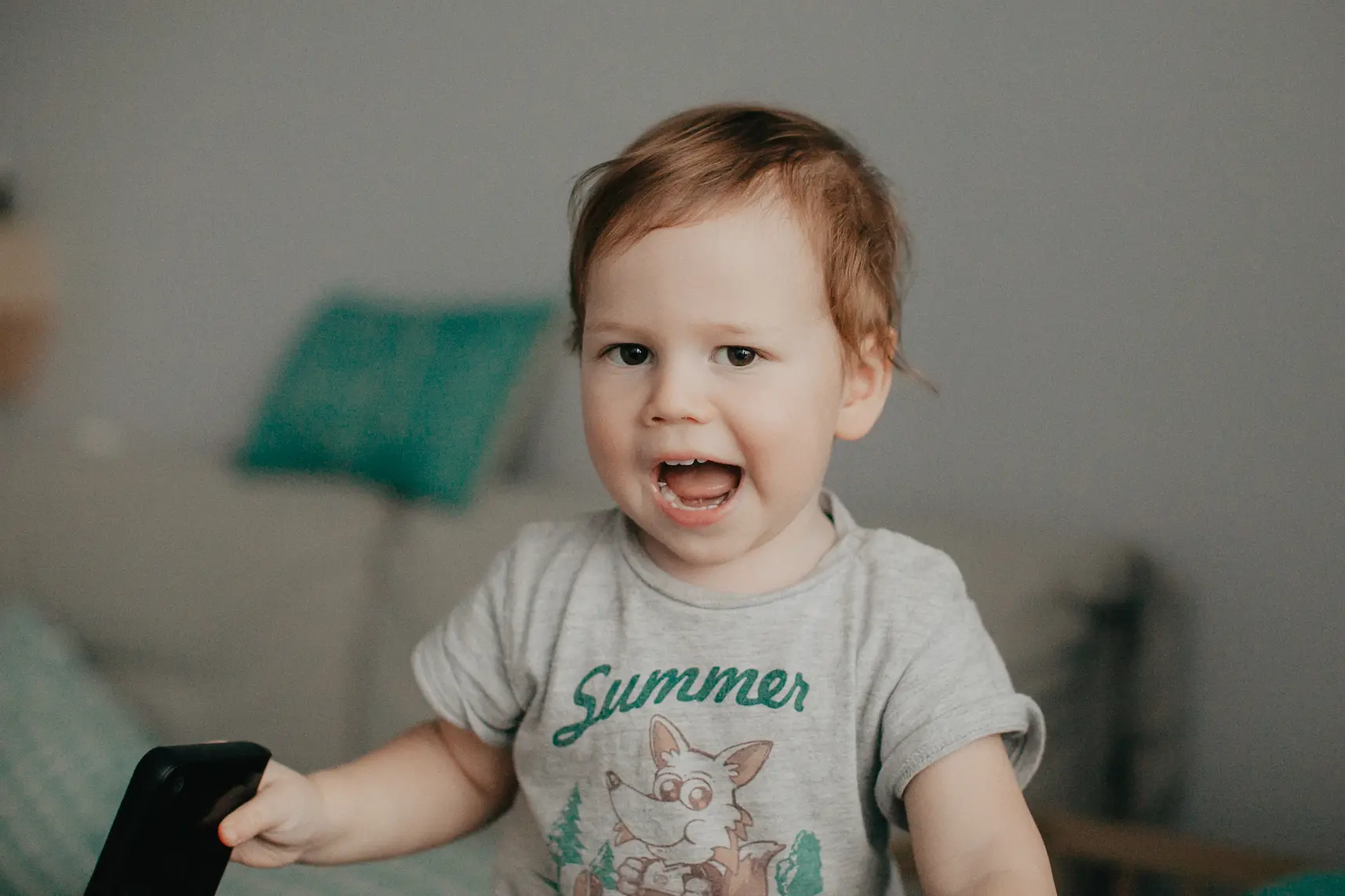 Bébé 13 mois langage : étapes et conseils - May app